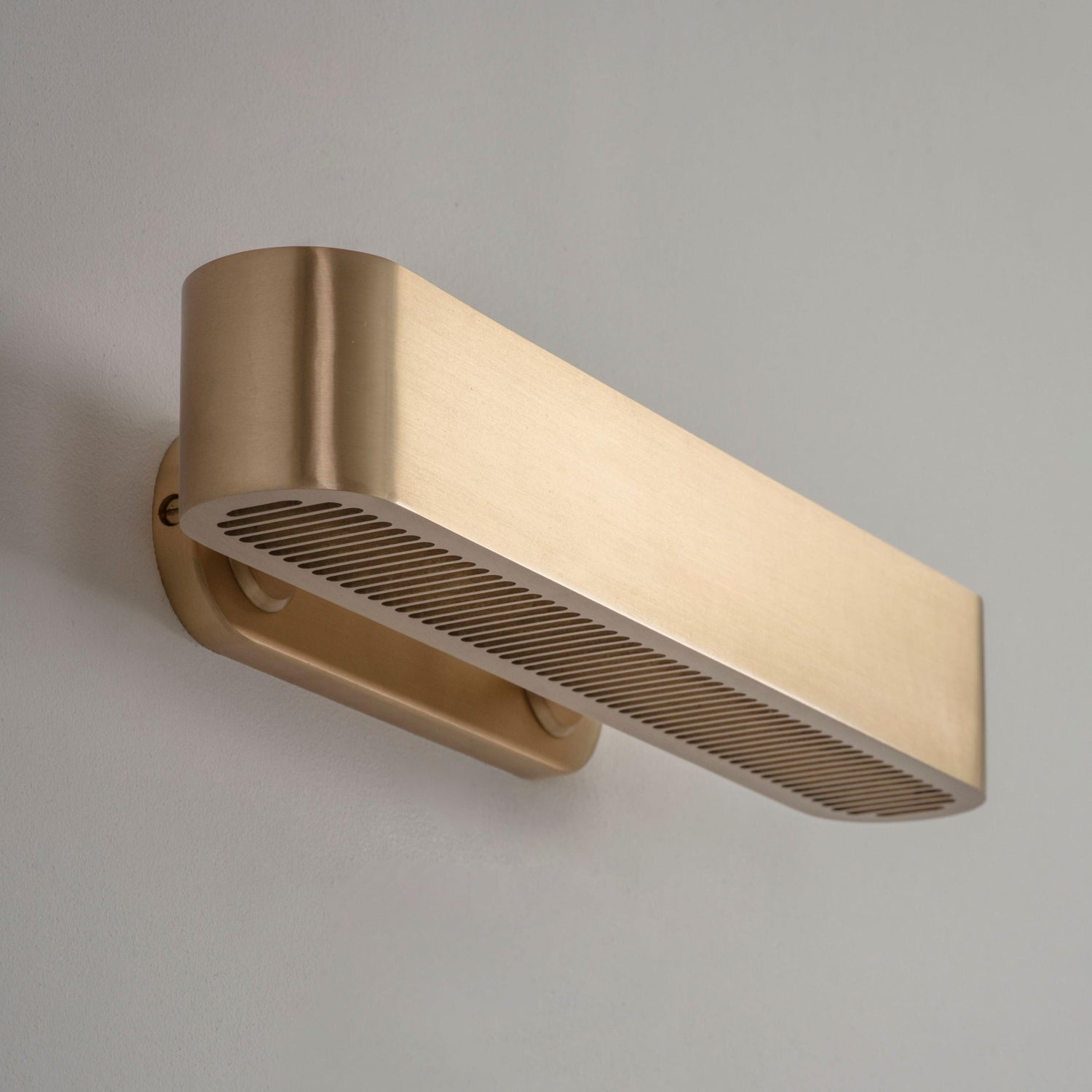 Bert Frank Colt Flush Wall Light | Inspyer Lighting