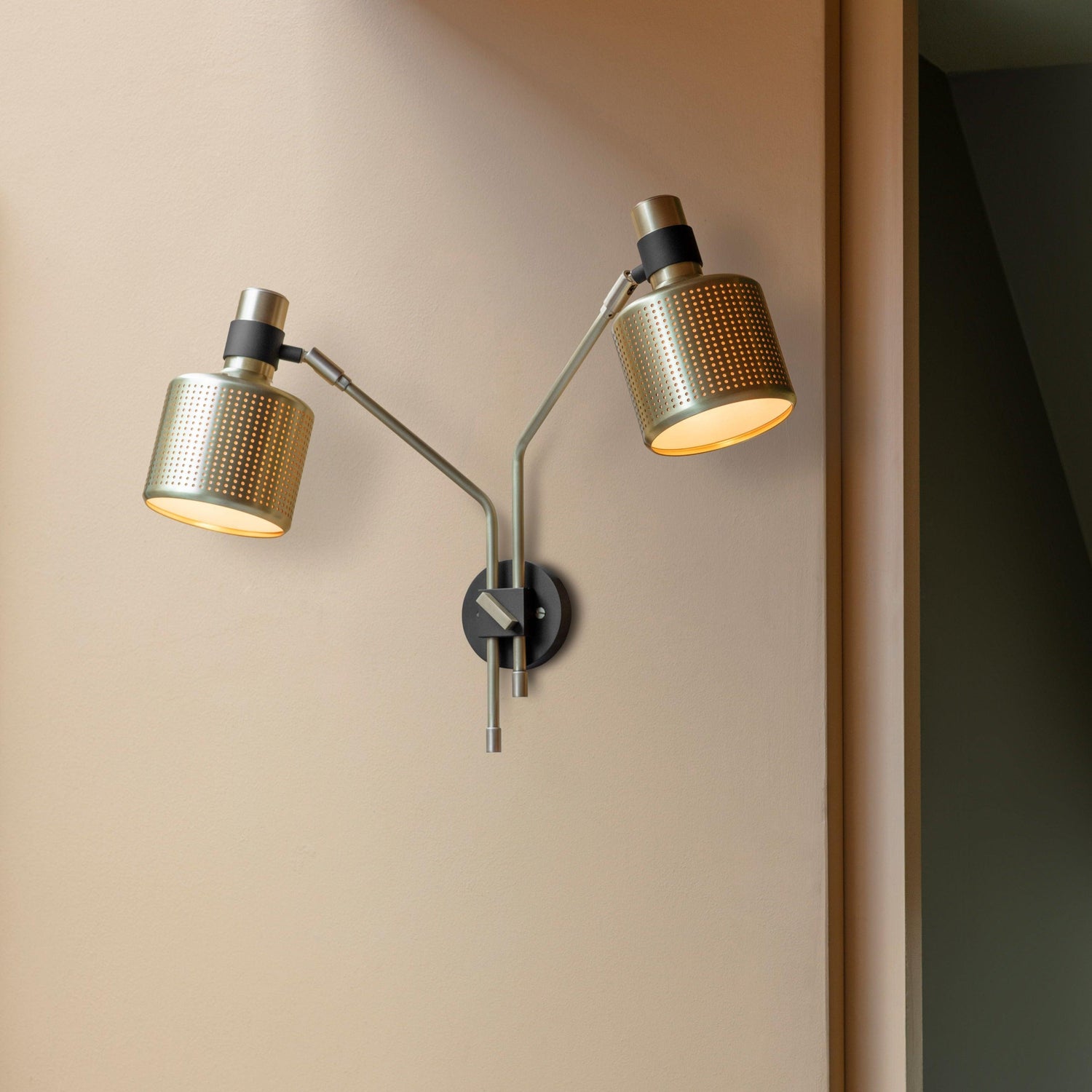 Bert Frank Riddle Double Wall Light