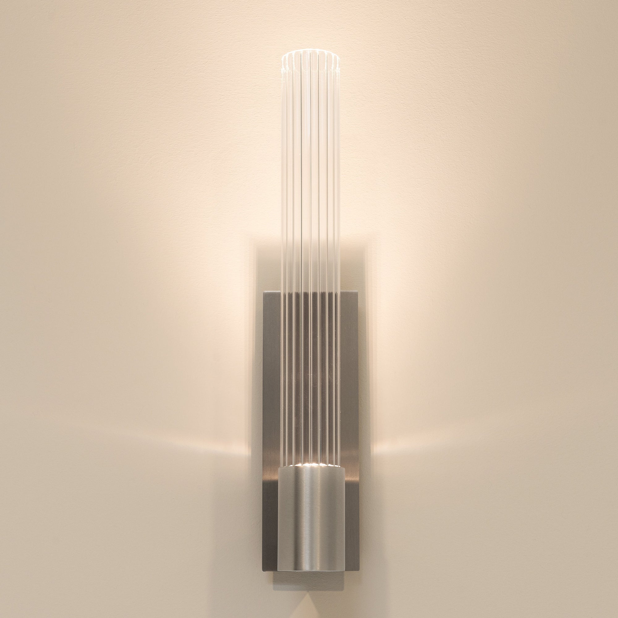 Ilfari Infinity W1 Wall Light | Inspyer Lighting