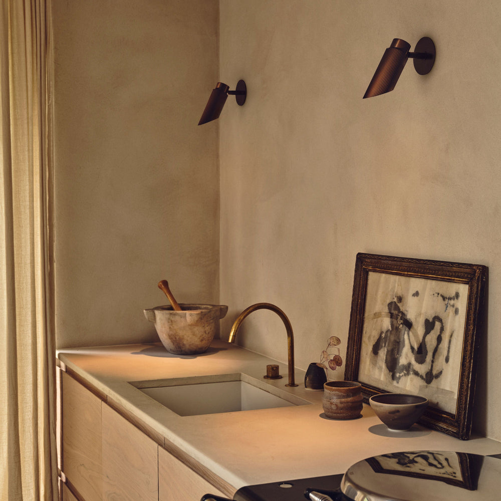 J. Adams & Co Spot Pro Ceiling / Wall Light | Inspyer Lighting