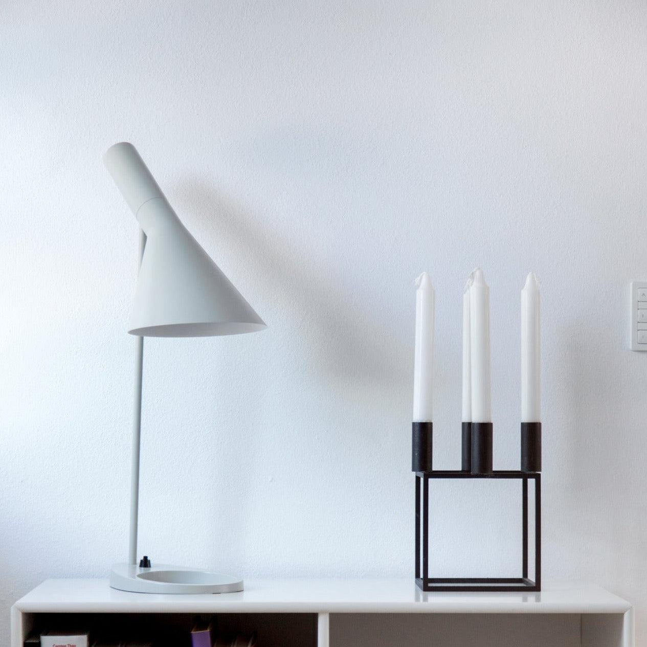 Louis Poulsen AJ Table Lamp | Inspyer Lighting