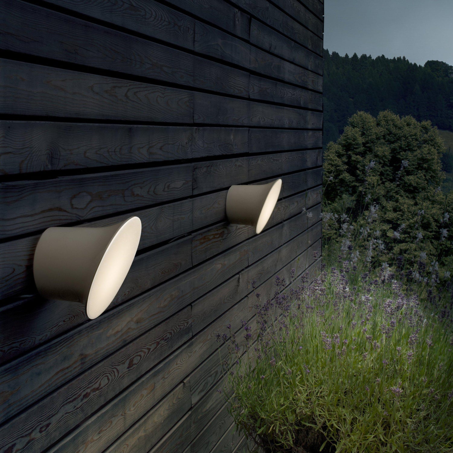 Luceplan Ecran In & Out Outdoor Wall Light | Inspyer Lighting