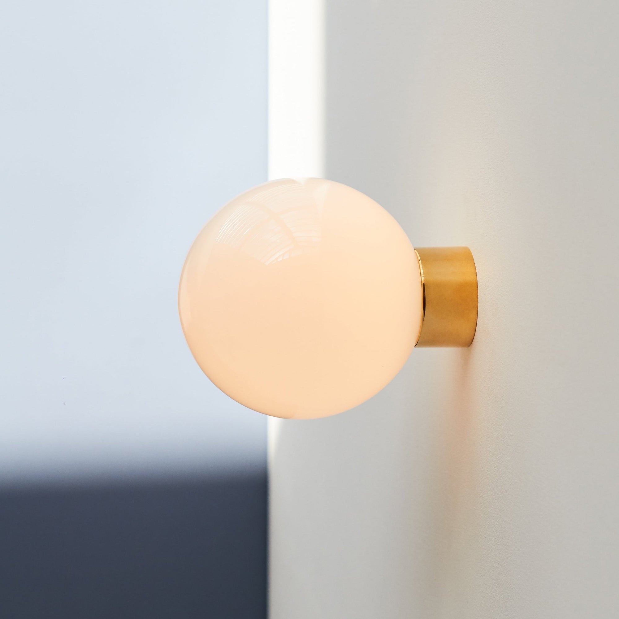 Michael Anastassiades BAC Ceiling / Wall Light | Inspyer Lighting