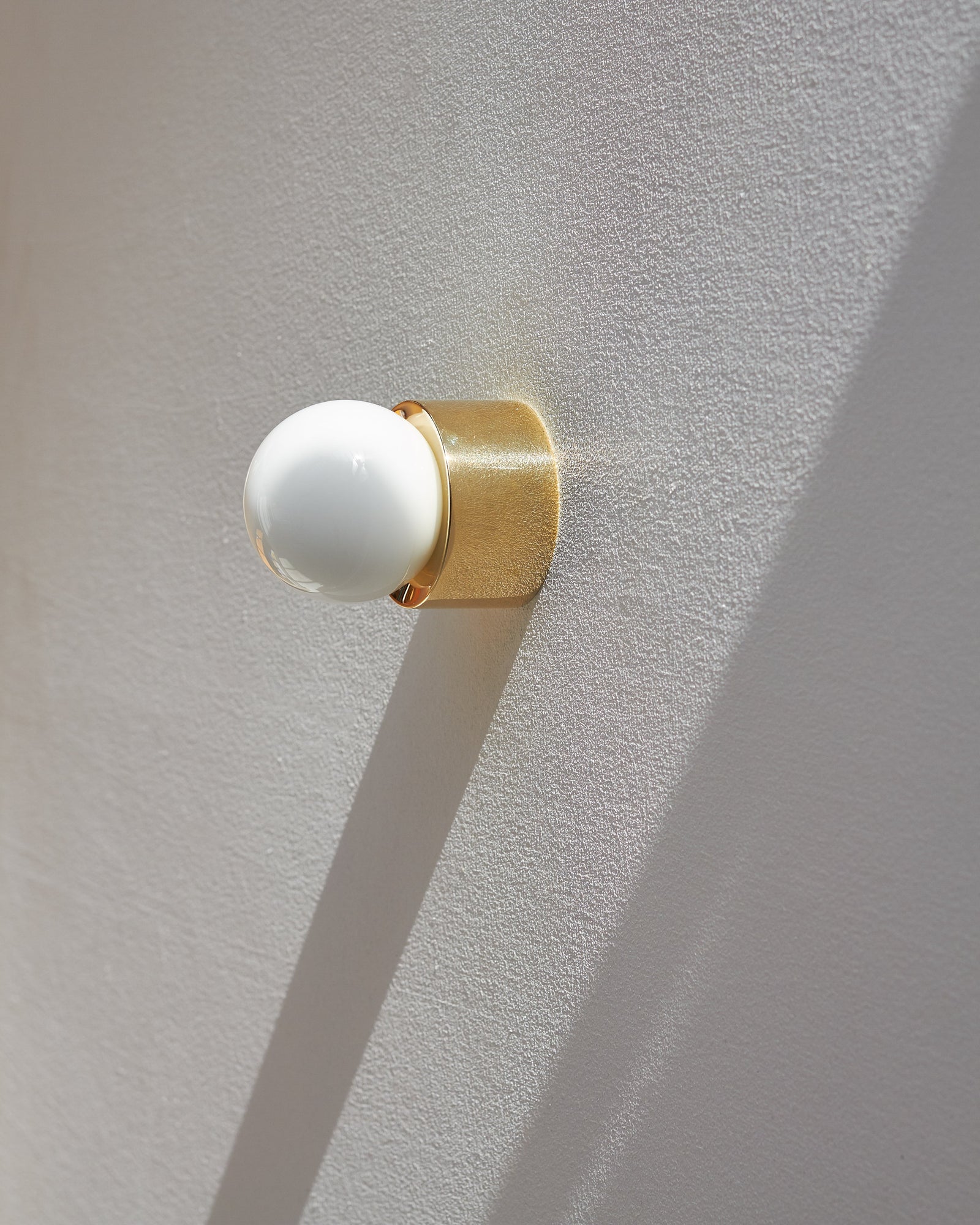 Michael Anastassiades BAC S60 Ceiling / Wall Light | Inspyer Lighting