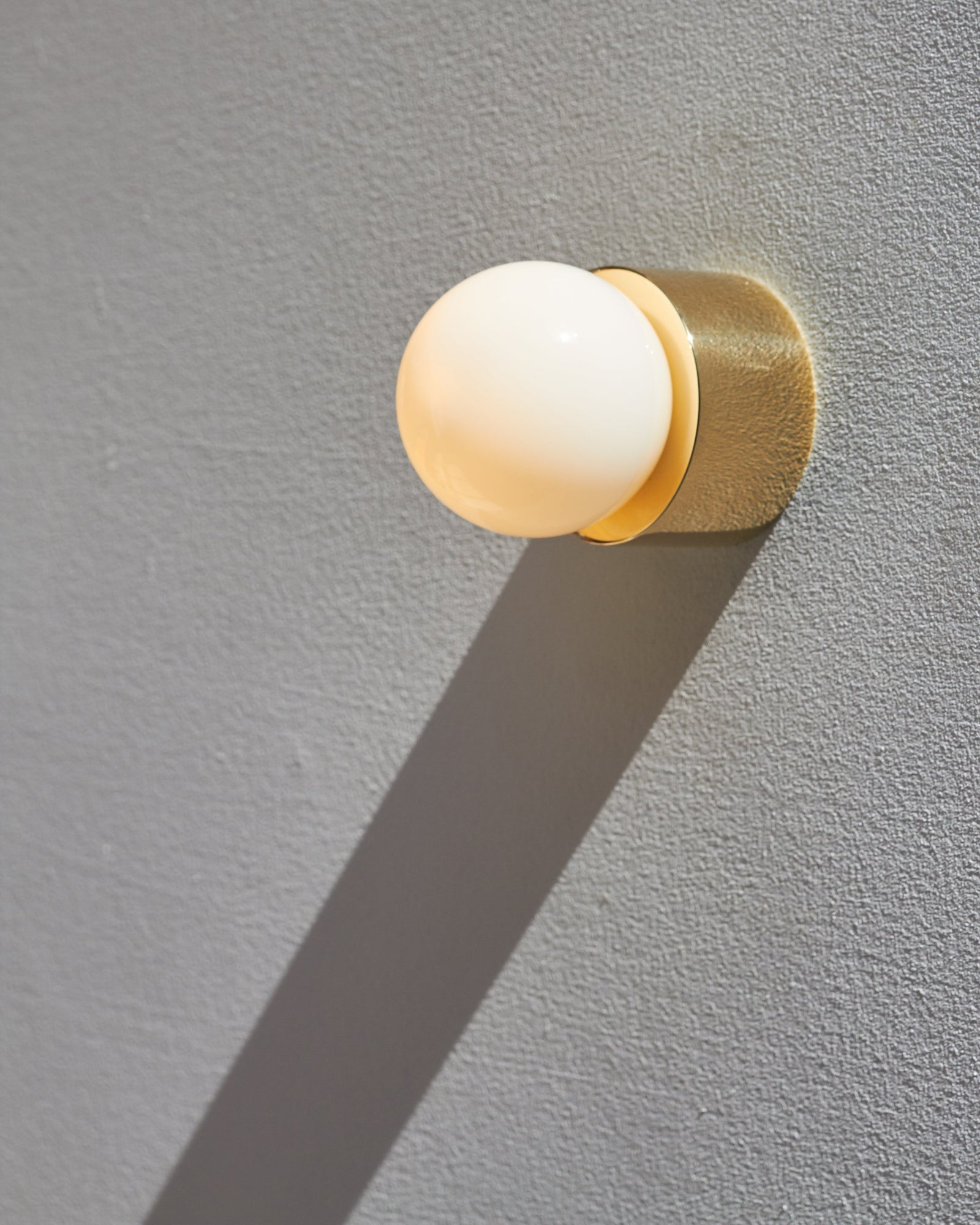 Michael Anastassiades BAC S60 Ceiling / Wall Light | Inspyer Lighting