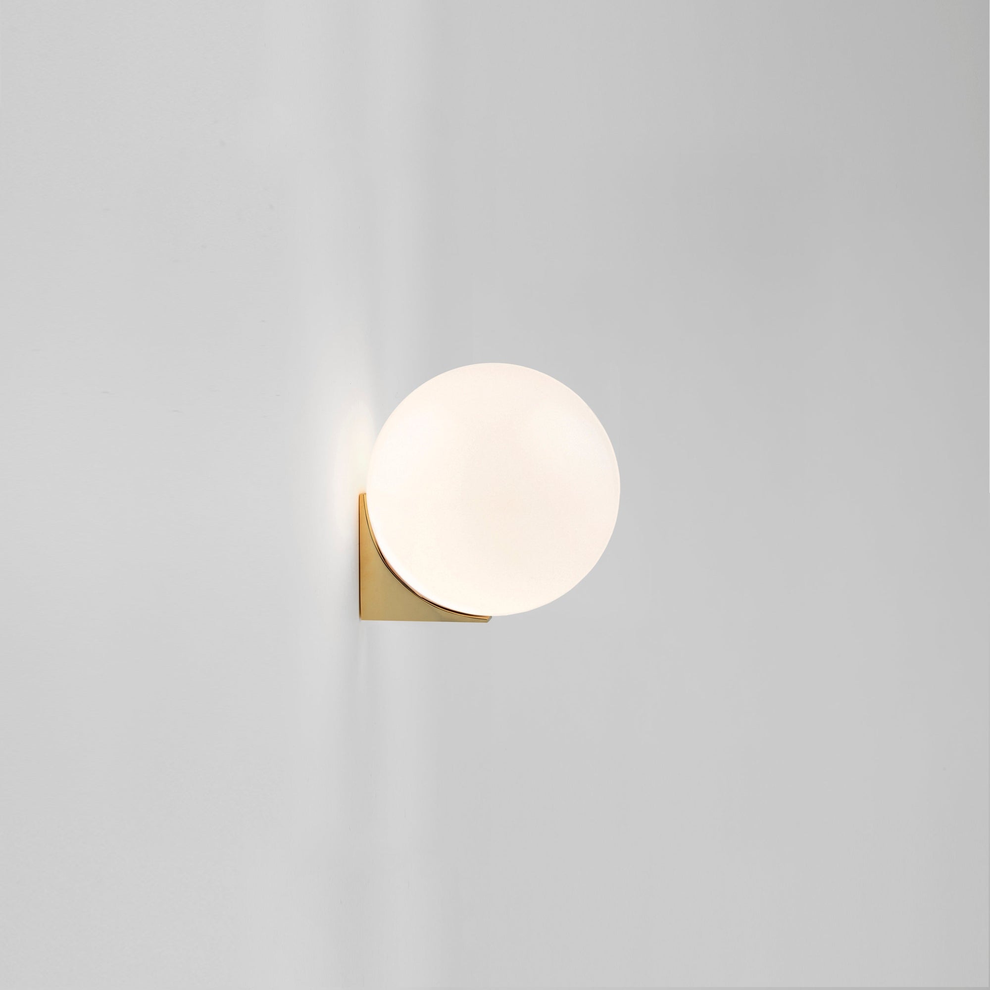 Michael Anastassiades BAC SS150 Wall Light | Inspyer Lighting