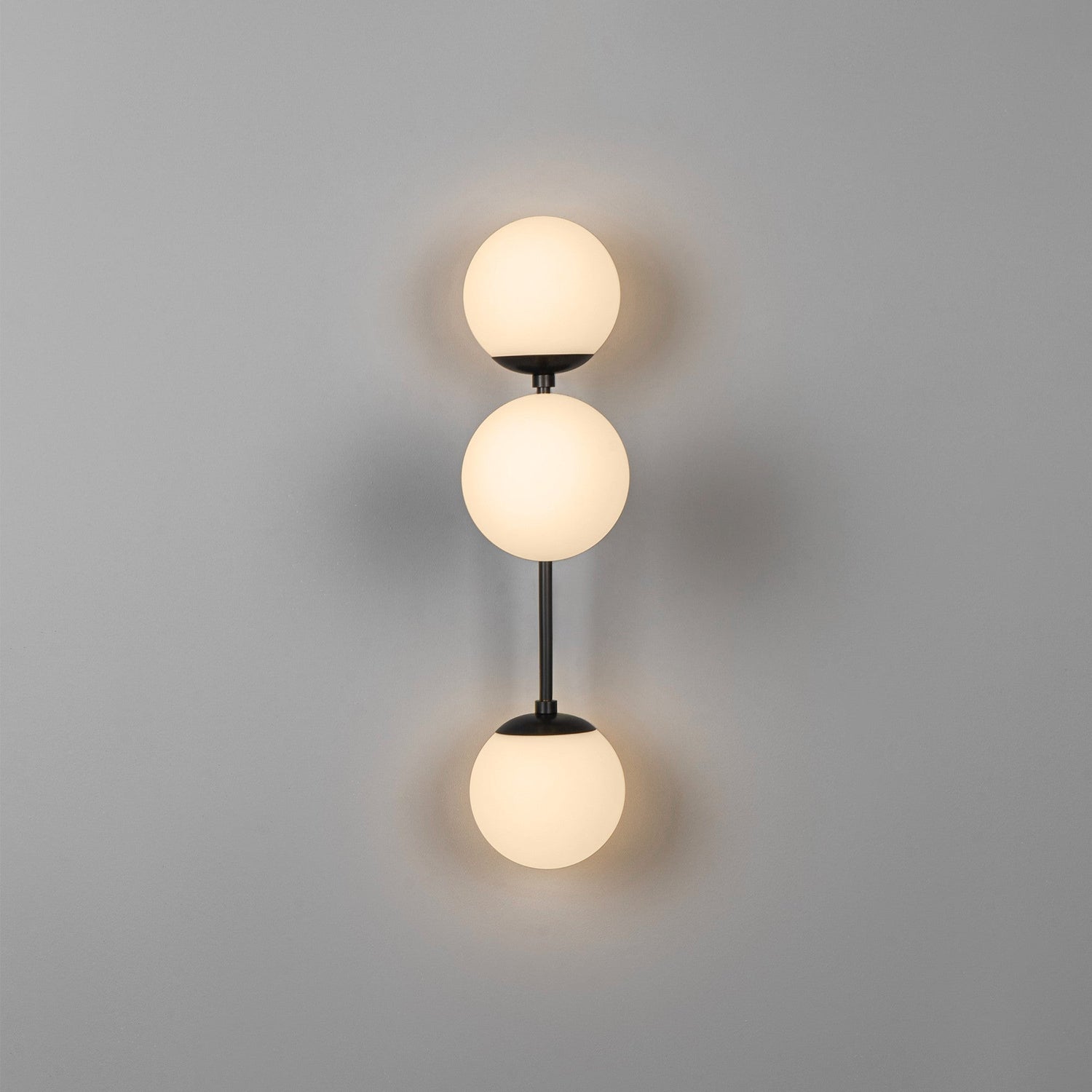Schwung Armstrong Triple Wall Light