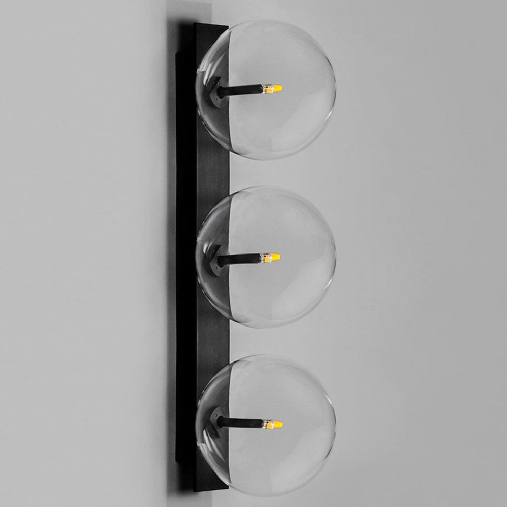 Schwung Oslo Triple Wall Light