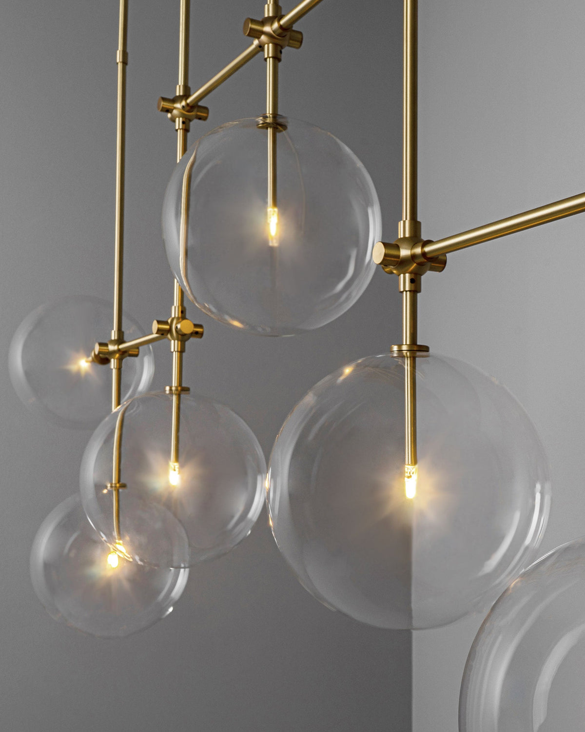 Schwung Soap B7 Large Chandelier
