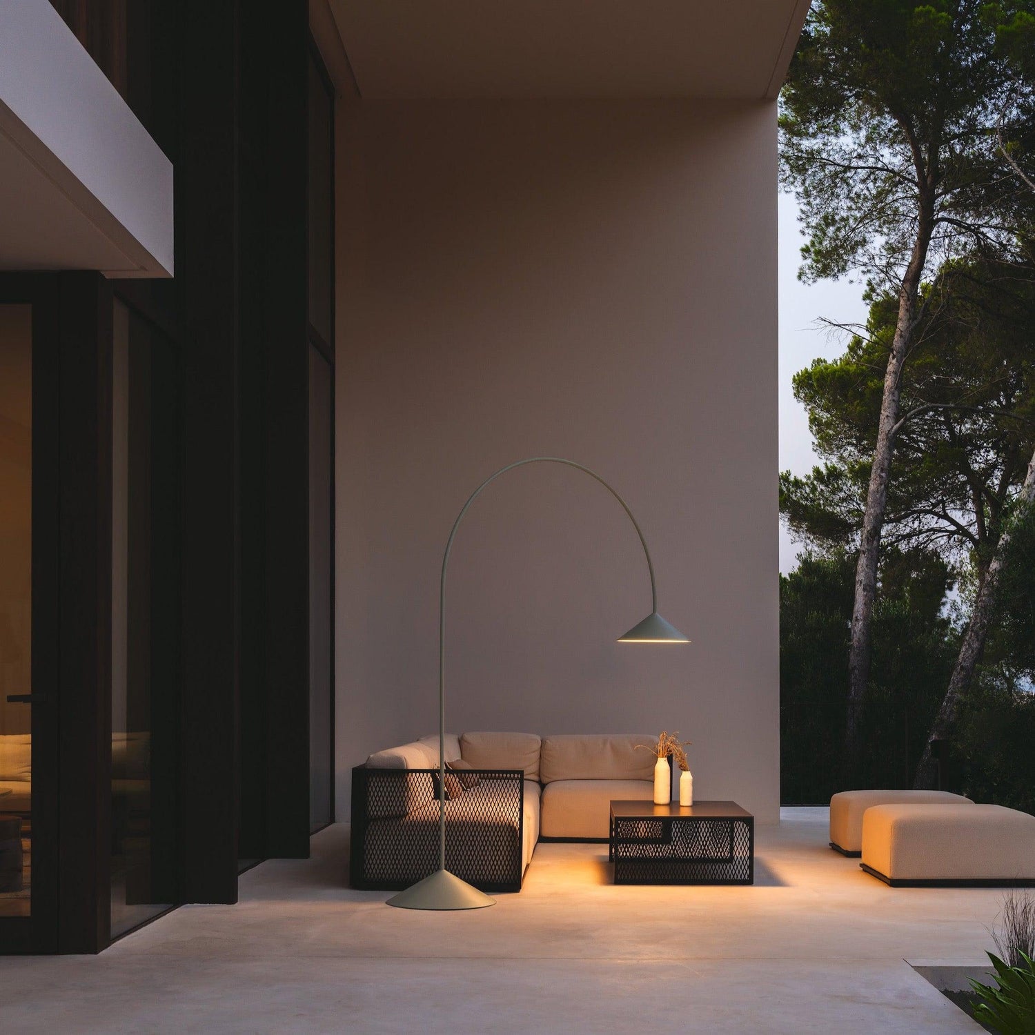 Vibia Out Outdoor Floor Lamp | Inspyer Lighting
