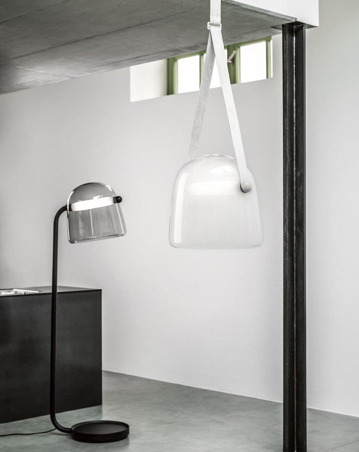 Brokis Mona Floor Lamp | Inspyer Lighting