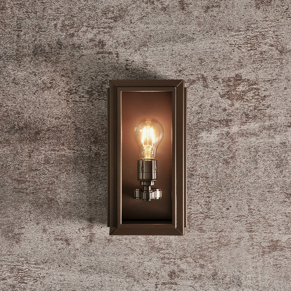 Cressida & Rose Windsor Outdoor Wall Light | Inspyer Lighting