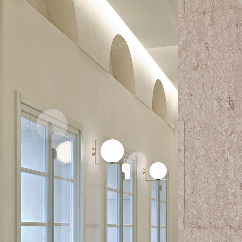 Flos IC Lights Ceiling / Wall Light | Inspyer Lighting