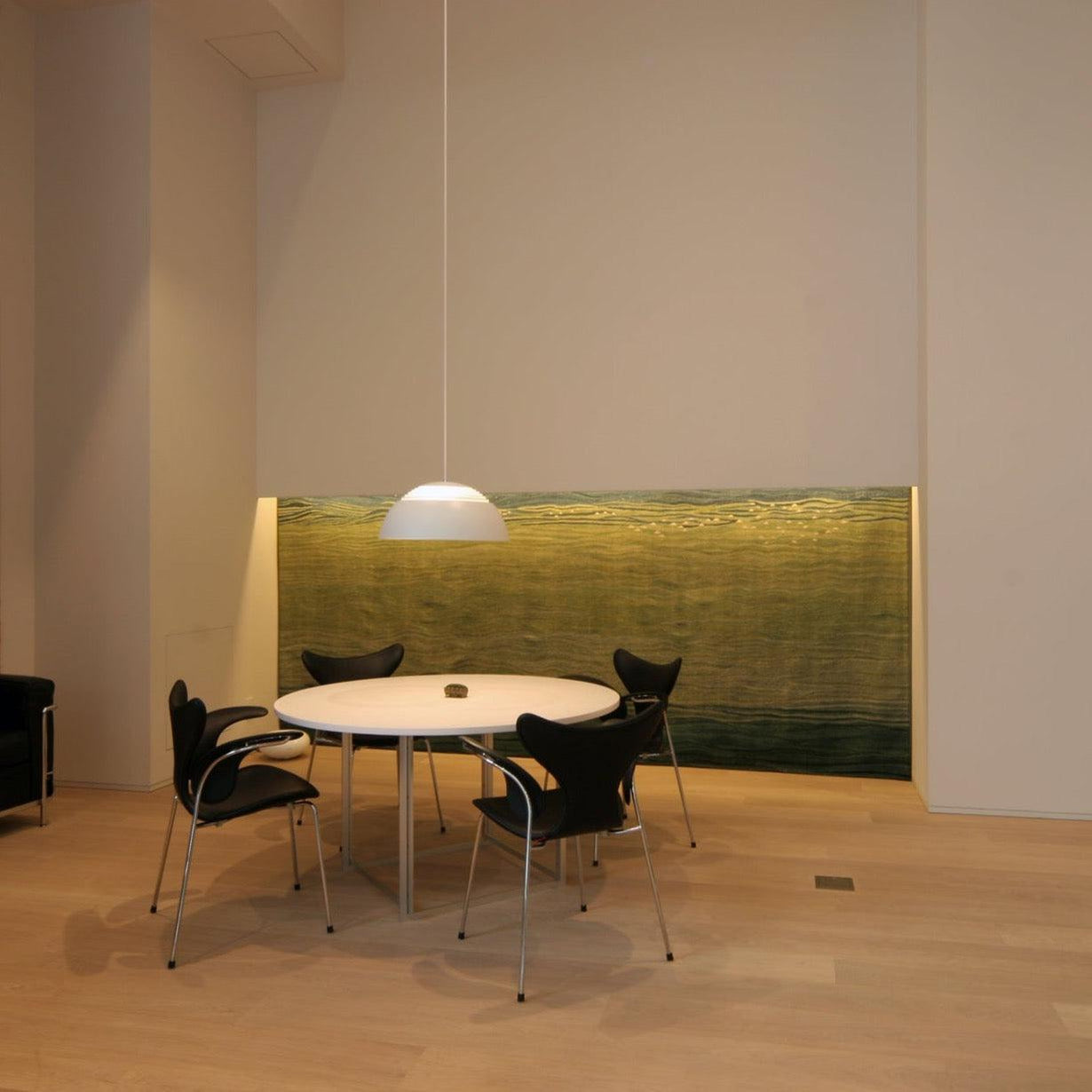 Louis Poulsen AJ Royal Pendant Light | Inspyer Lighting