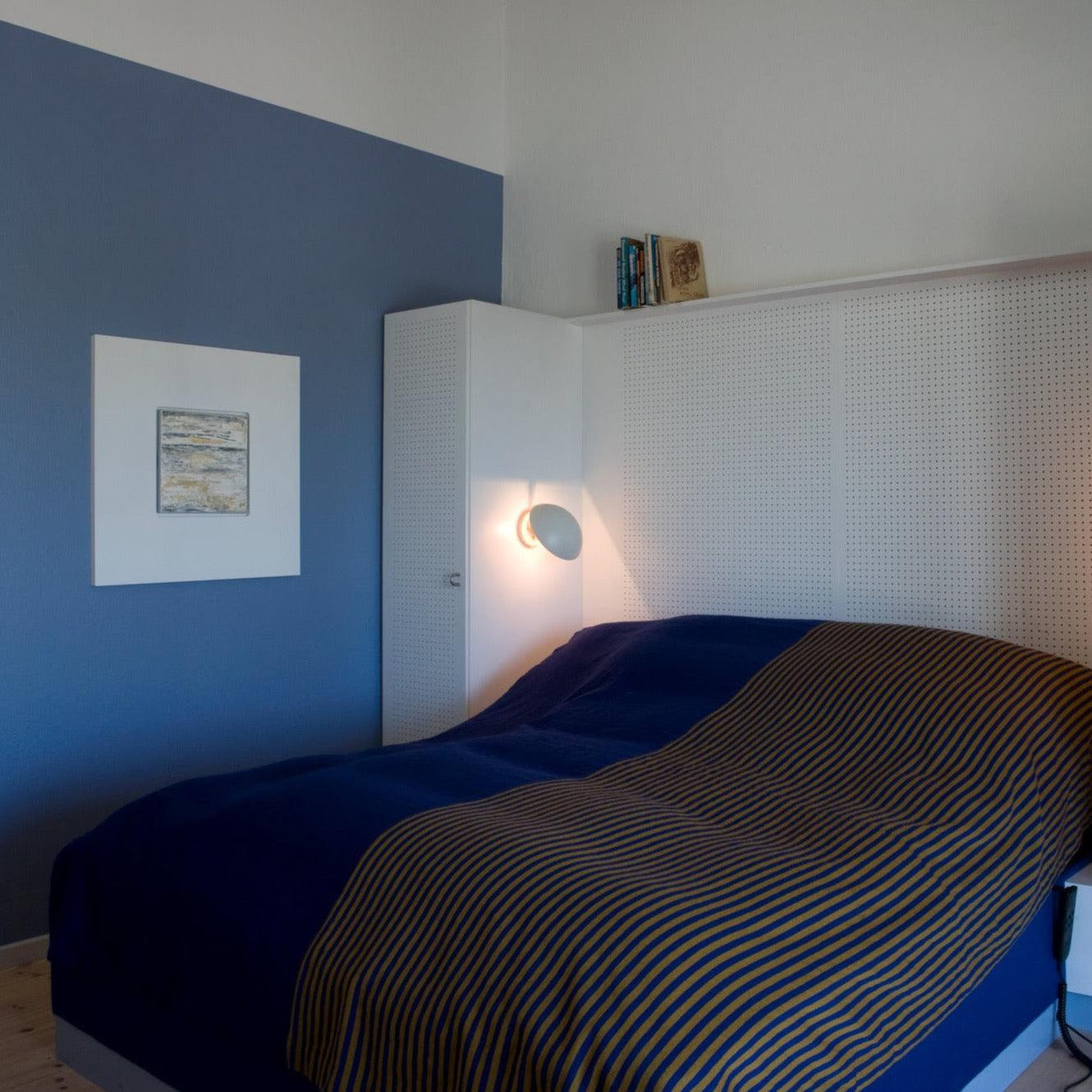 Louis Poulsen PH Hat Wall Light | Inspyer Lighting