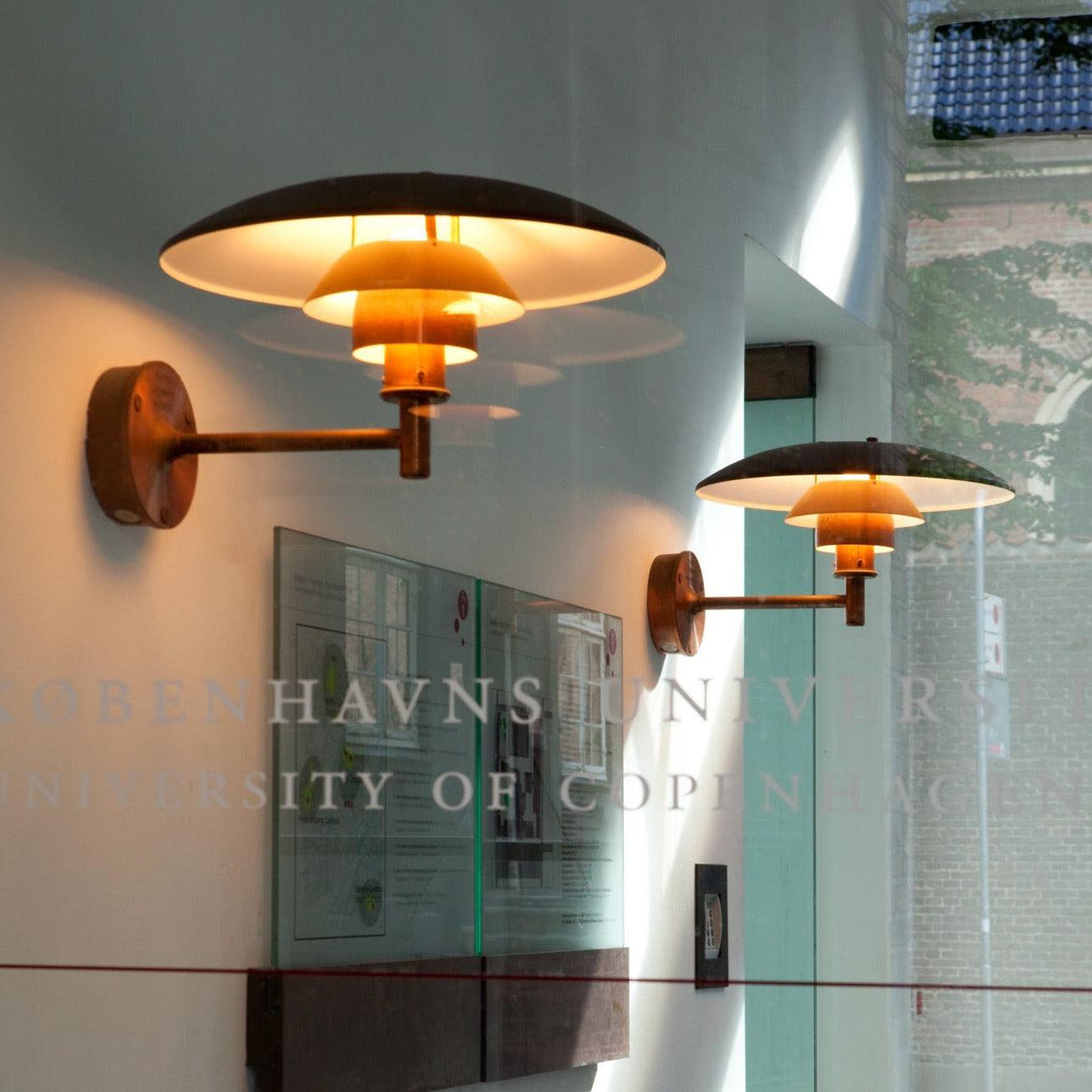 Louis Poulsen PH Outdoor Wall Light | Inspyer Lighting