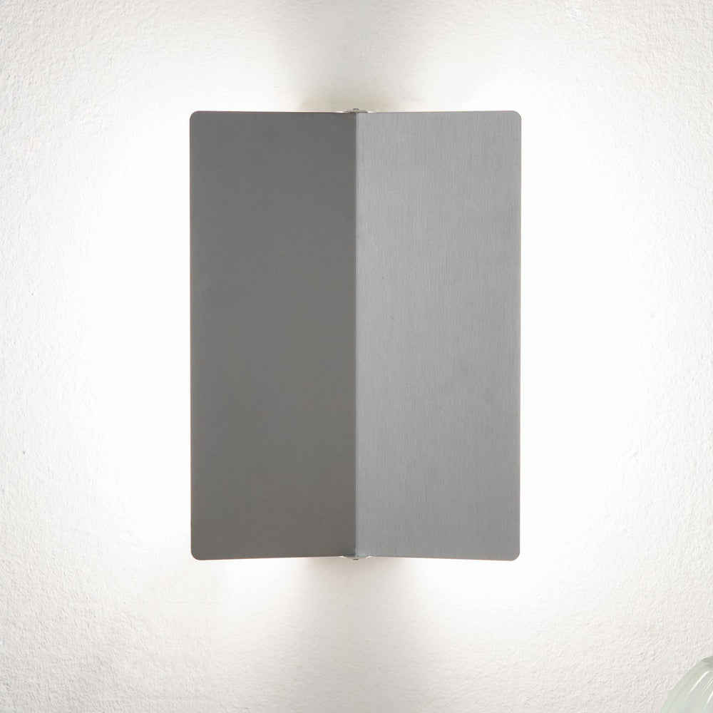 Nemo Applique à Volet Pivotant Plié Wall Light