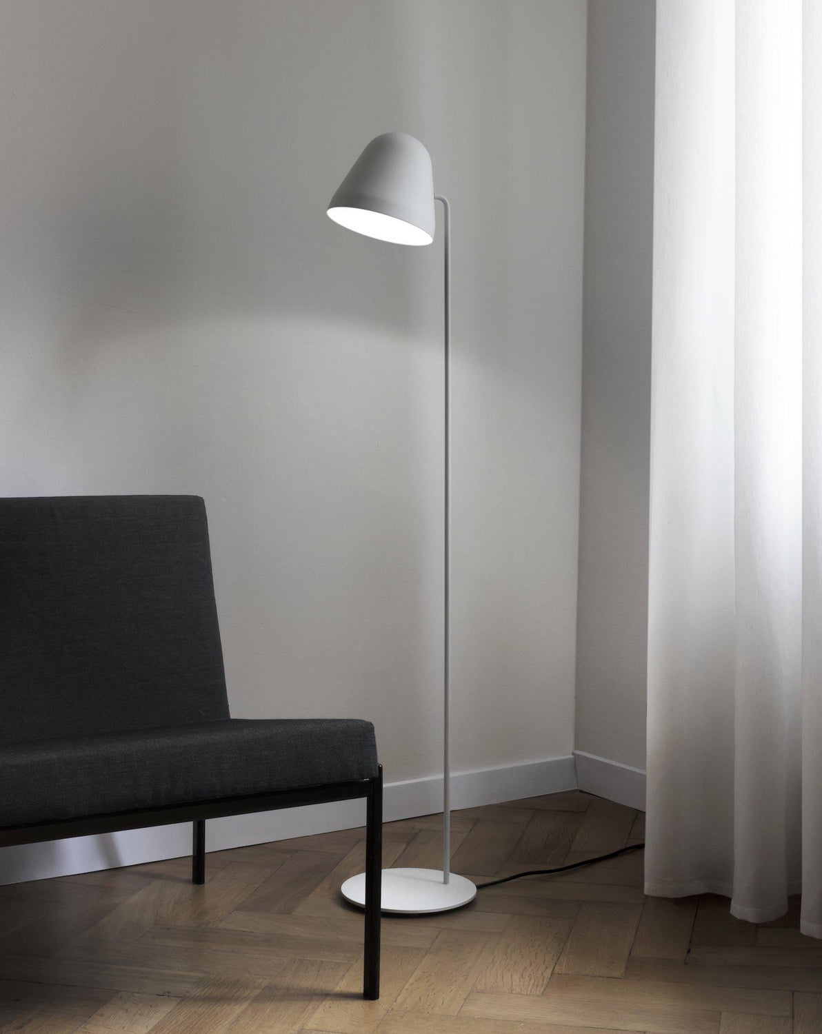 Nyta Tilt S Floor Lamp