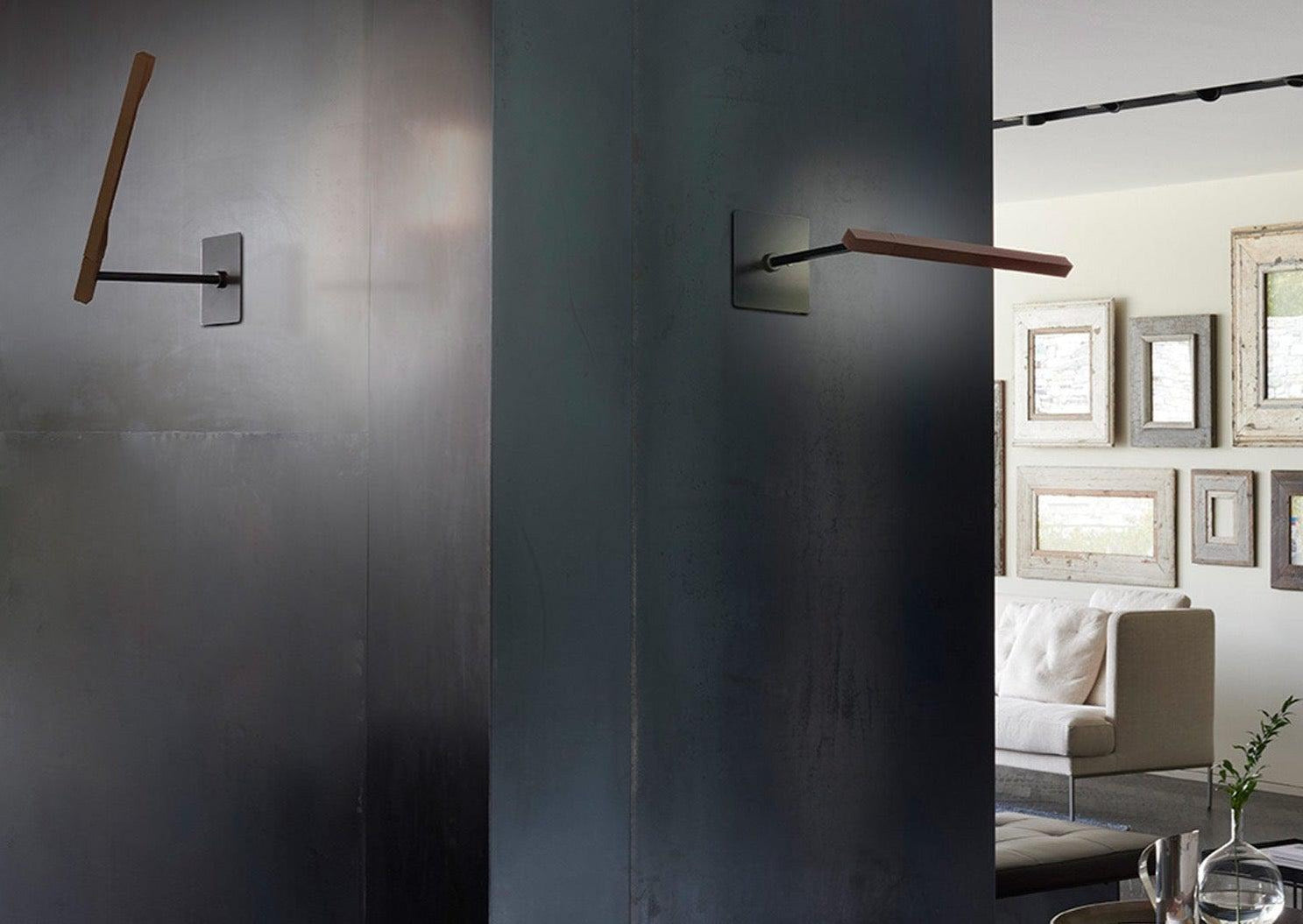 Oluce ILO Wall Light | Inspyer Lighting